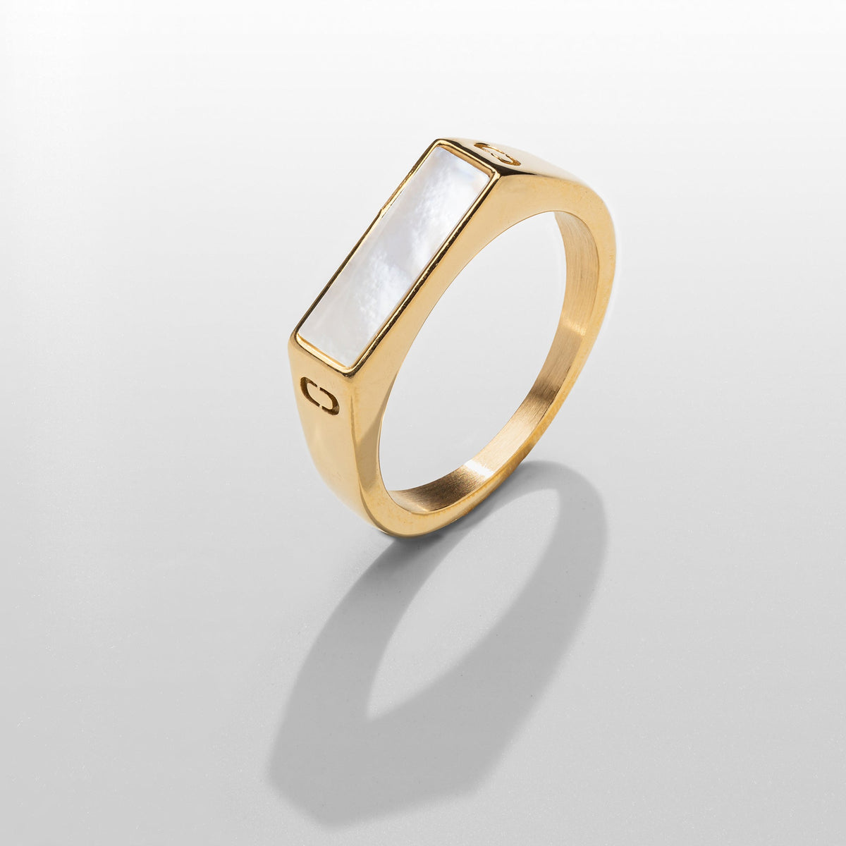 Men's White Rectangle Stone Ring (18k Gold)